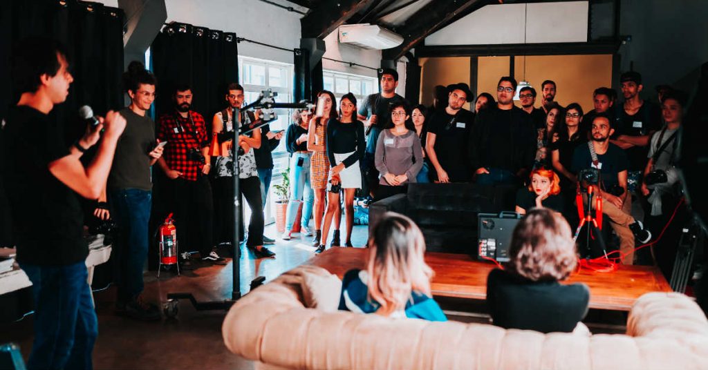 15 Bar Promotion Ideas to Increase Customers Fast - Unlimited Graphic ...