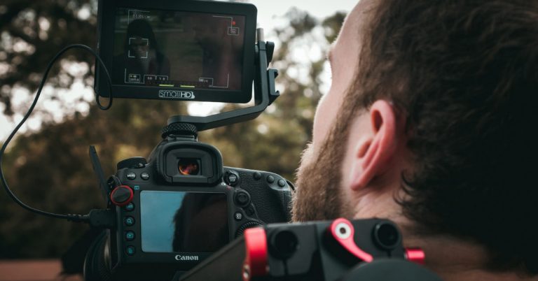 16 Insanely Effective Esports Marketing Strategies - Unlimited Graphic ...