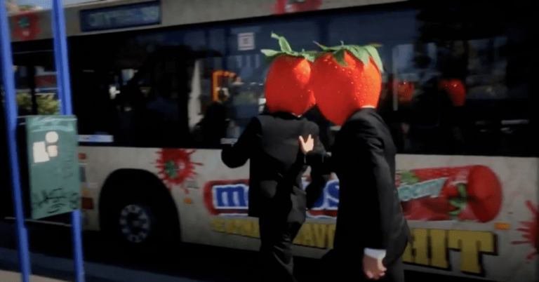 The 13 Most Successful Ads on Buses + What They Did Right - Unlimited ...