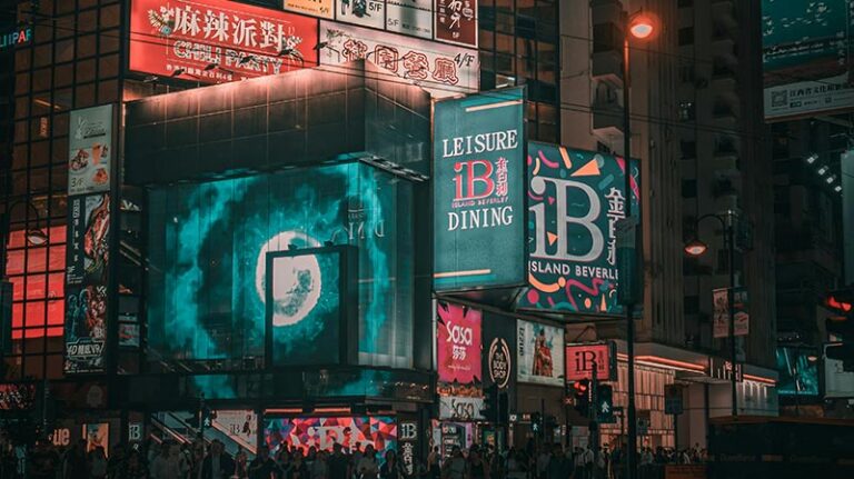 9 Types of Outdoor Advertising that Work the Best - Unlimited Graphic ...
